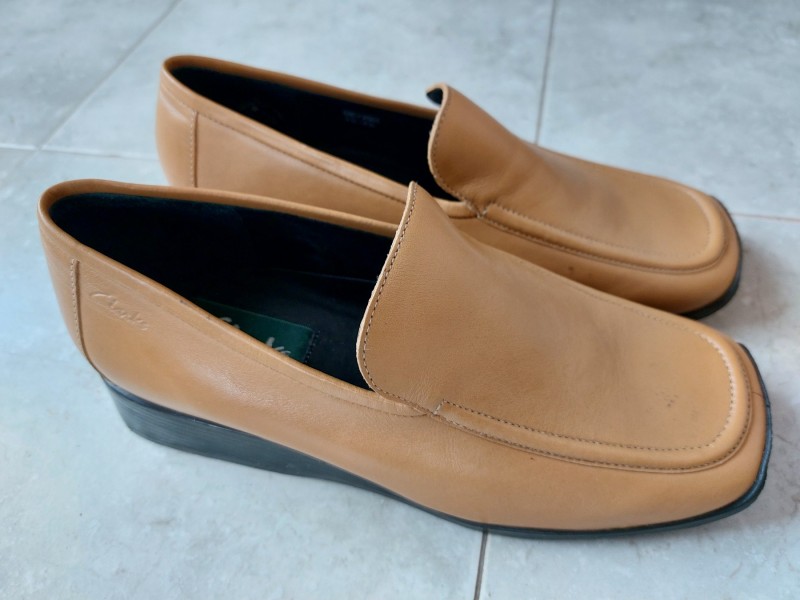 Clarks nove divne mokasine UK4,5 US6,5 37