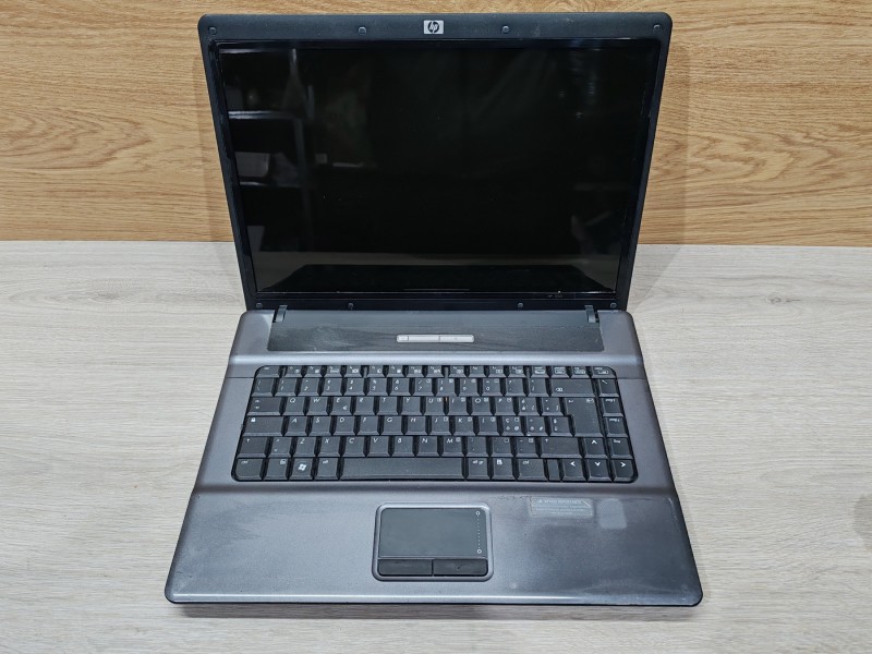 Laptop HP sa baterijom