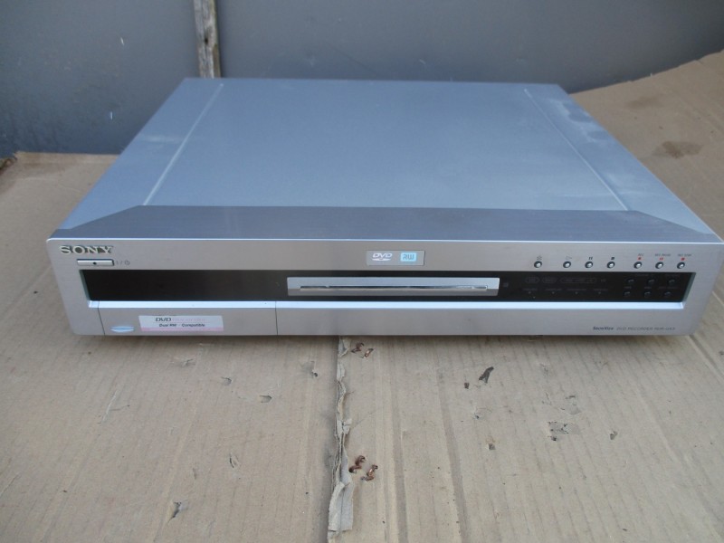 SONY Showview DVD recorder RDR-GX3 -citaj opis