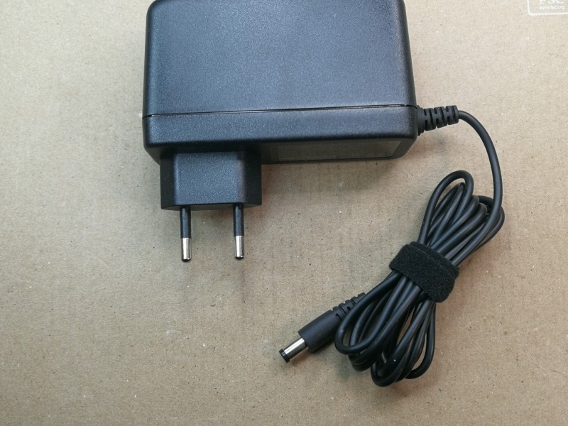 Adapter 12V --- 3A 36W