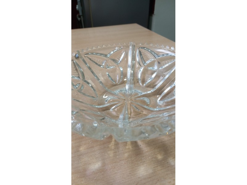 Zajecarski kristal,cinija za sve namene 21x6,5cm