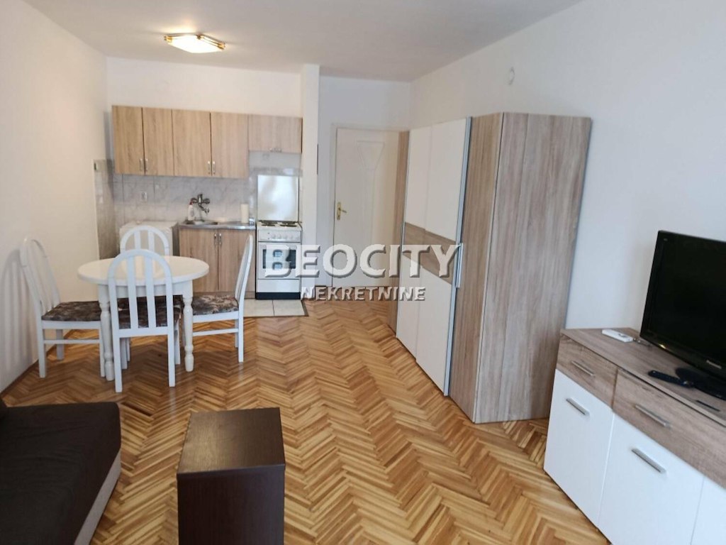 Novi Sad, Centar, Šumadijska, 0.5, 31m2, 93000EUR