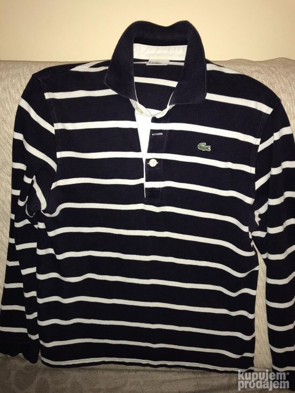 Original Lacoste duks M/L - 4 komada 100% cotton Ramena 47cm, duzina