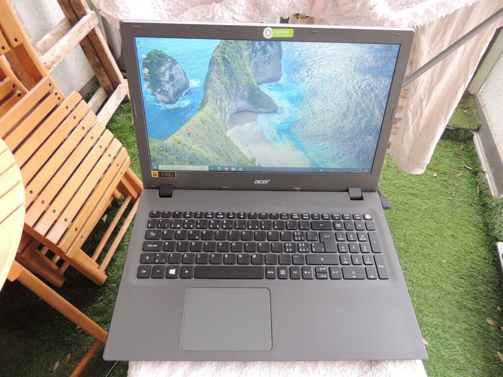 Acer e5 552g/A10 /15.6fhd/2gb grafika/8gb ram/256ssd/punjac