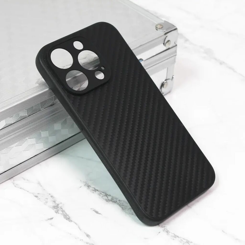 Maska Carbon fiber za iPhone 15 Pro 6.1 crna. Uz brzu dostavu i