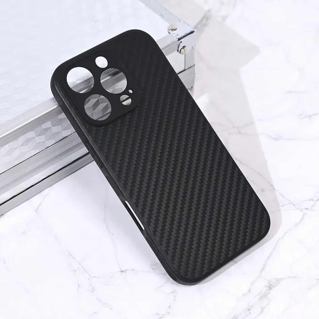 Maska Carbon fiber za iPhone 16 Pro 6.3 crna. Uz brzu dostavu i