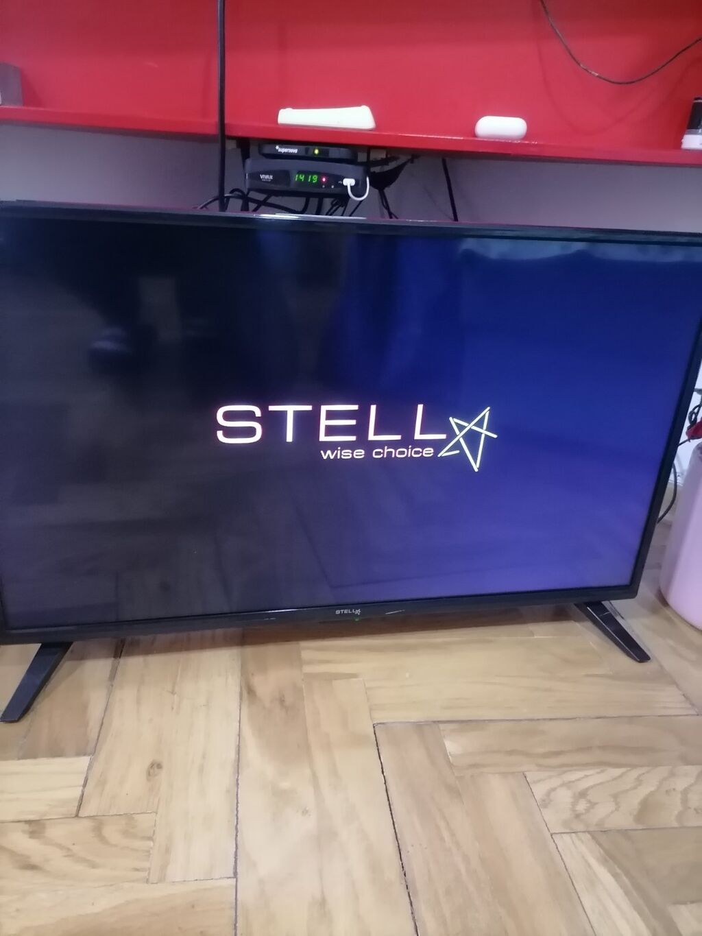 TV STELA led tanki 32 Inča ili 82 dijagonala ekrana sa daljinskim