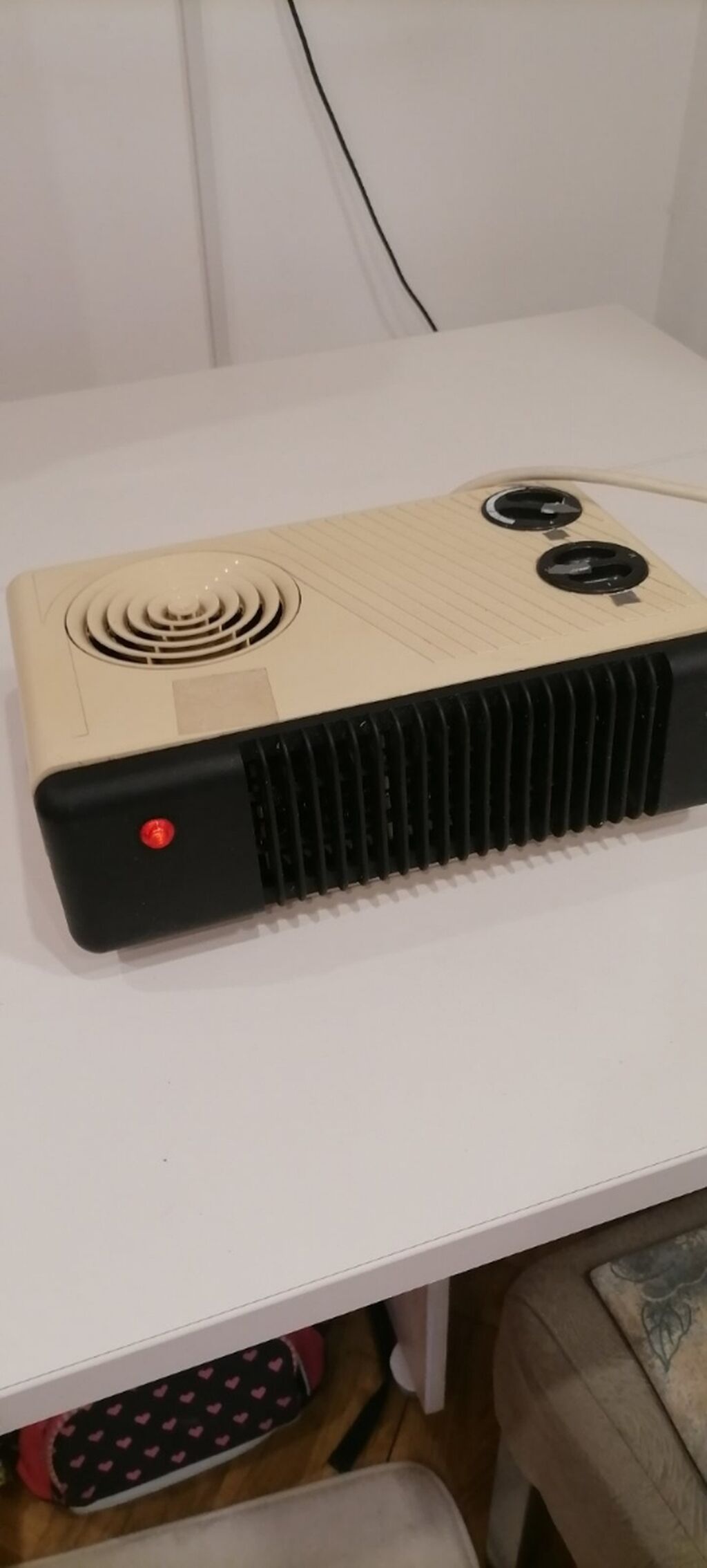 Grejalica duvaljka 2 brzine plus ventilator Mikron Prilep 2000w