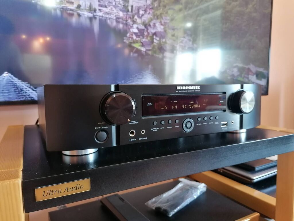 Marantz NR 1601 7.1 AV risiver dolazi u slim pakovanju, pružajući