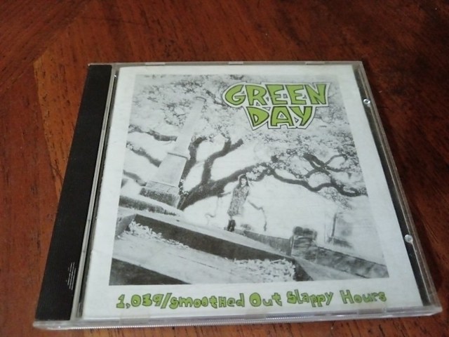 Green day-1,039/smoothed out slappy hours