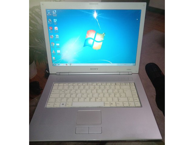 Laptop Sony VGN-N38M/T5300/3gb ddr2/320gb hdd