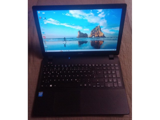 Laptop Acer Extansa 2519/N3050/4gb ddr3/ssd/bat5h
