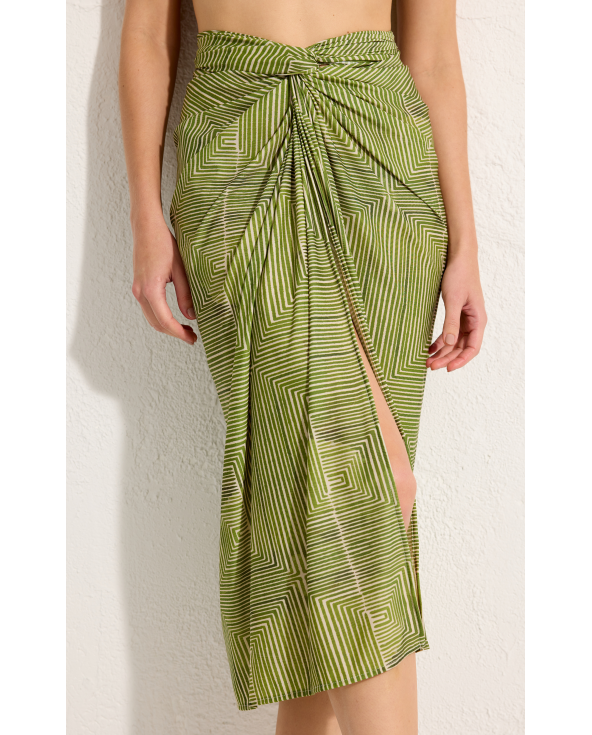 Labyrinth Knot Sarong