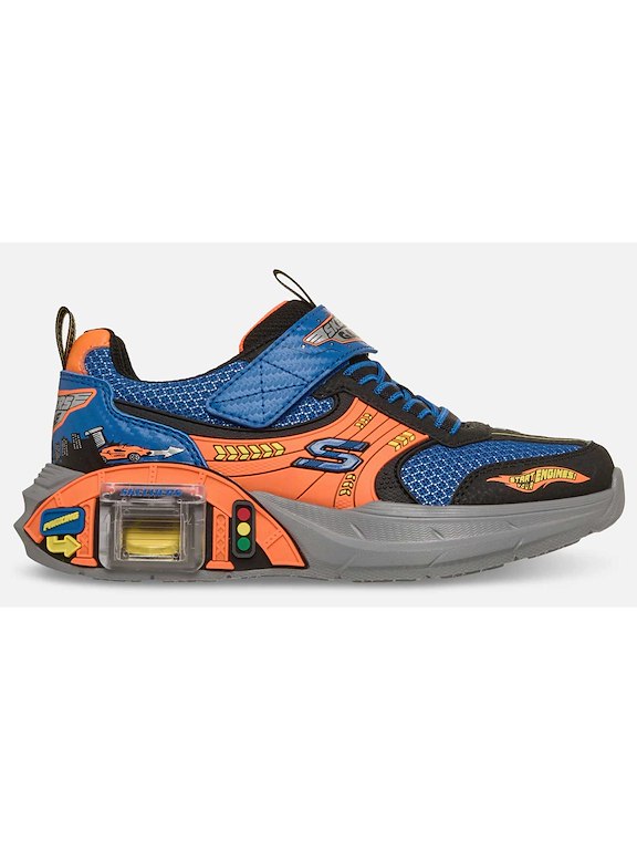 SKECHERS
7074,00 RSD