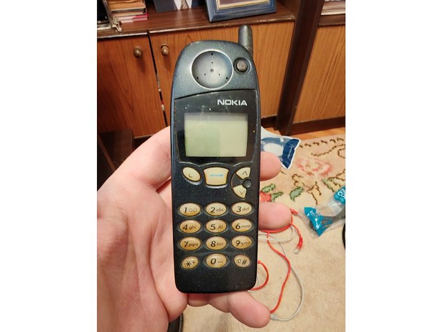 Nokia 5110 bez punjača