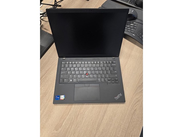 Laptop Lenovo ThinkPad T14 Gen 4 - koriscen, odlican
