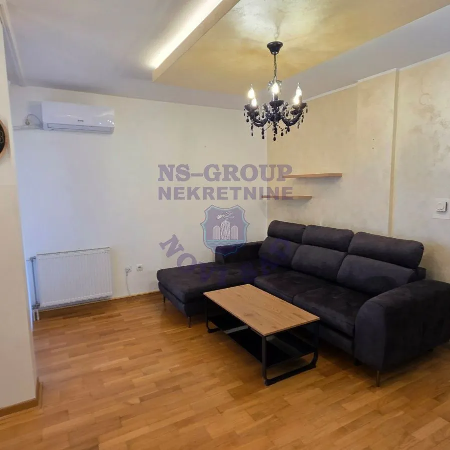 Prodaja, četvorosoban stan, 81m², Bulevar Evrope, Novi Sad Sve Podlokacije