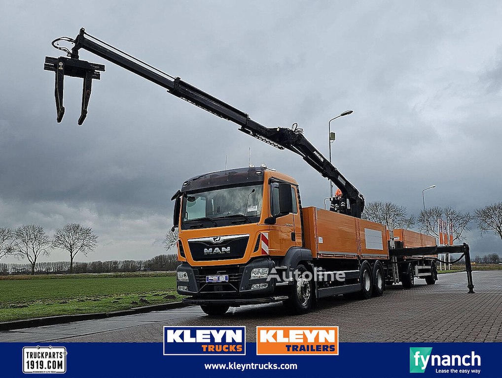 MAN 26.440 TGS kamion s ravnom platformom