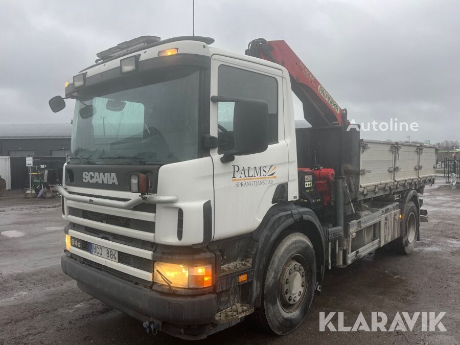 Prodaje se Scania P94GB4X2NZ kamion s ravnom platformom na aukciji