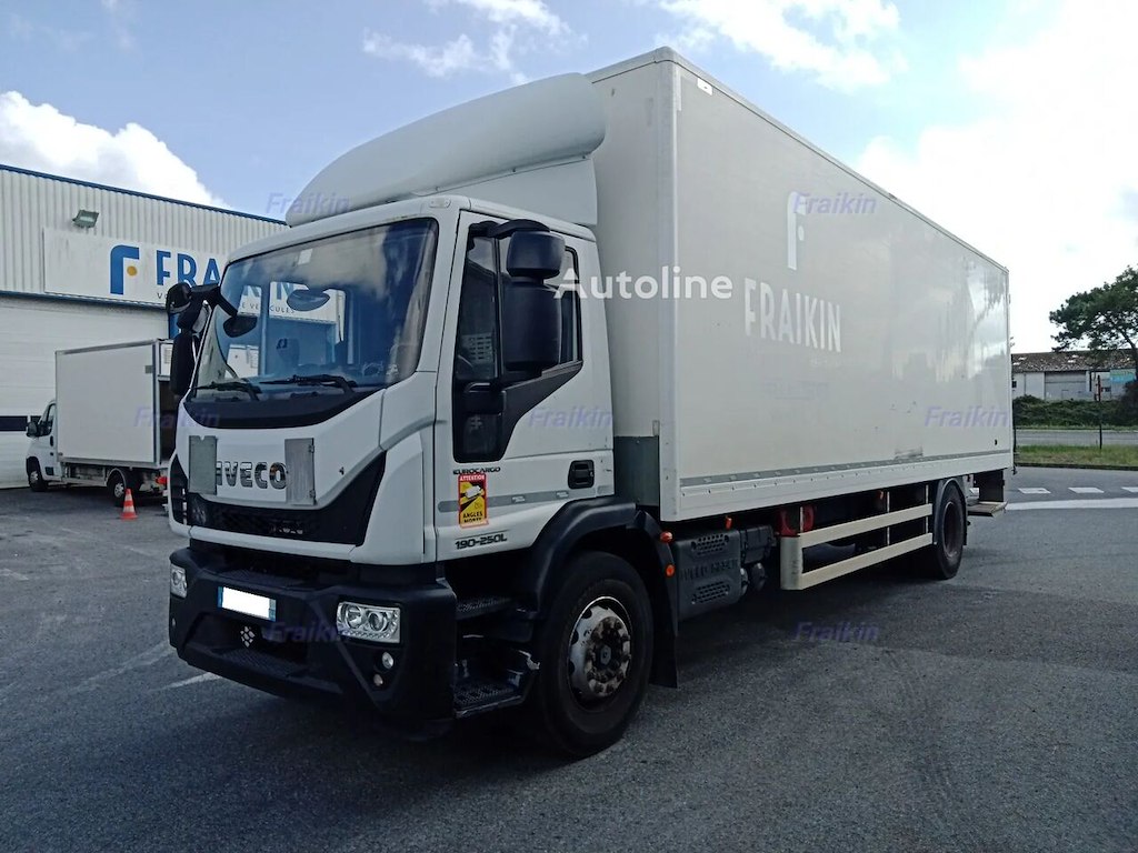 IVECO EUROCARGO 180/190EL25P kamion furgon