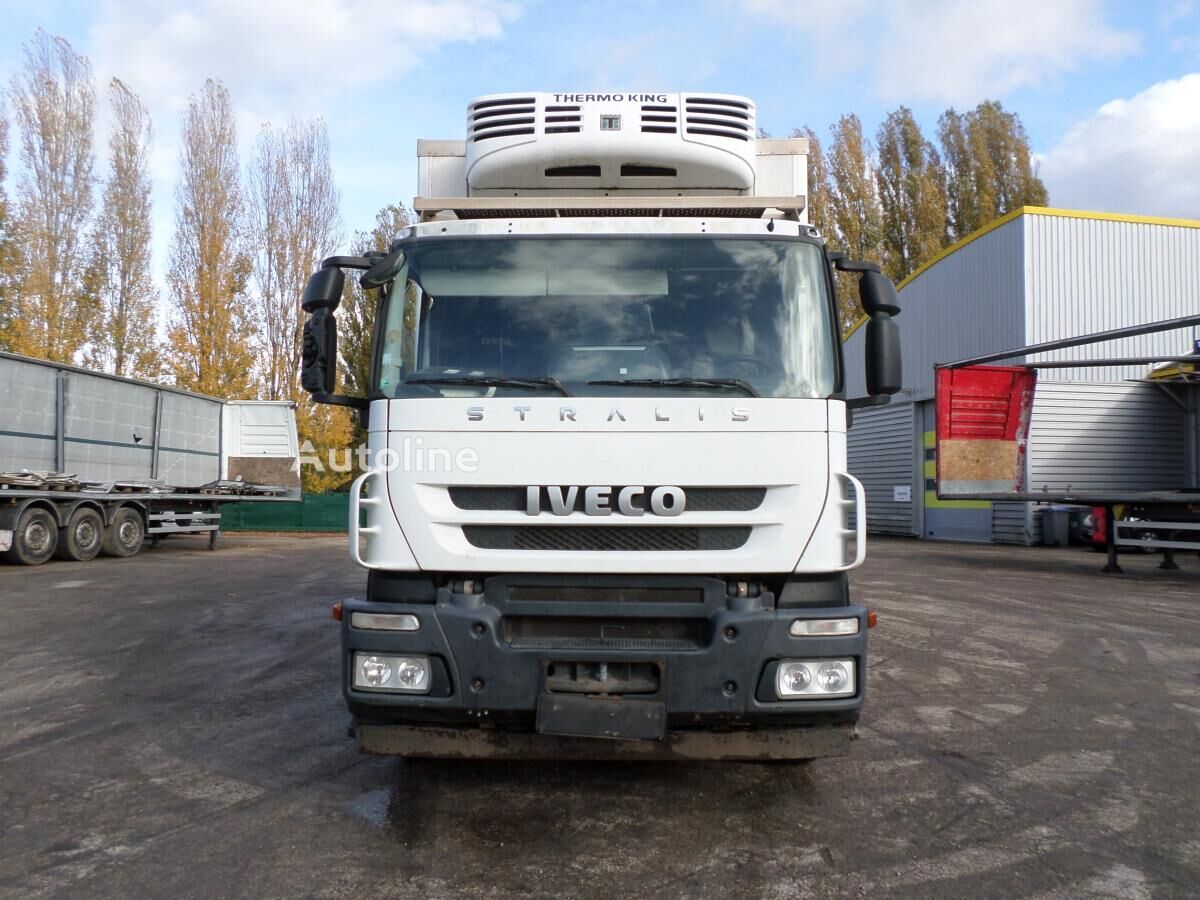 IVECO Stralis 260S31 kamion hladnjača nakon udesa