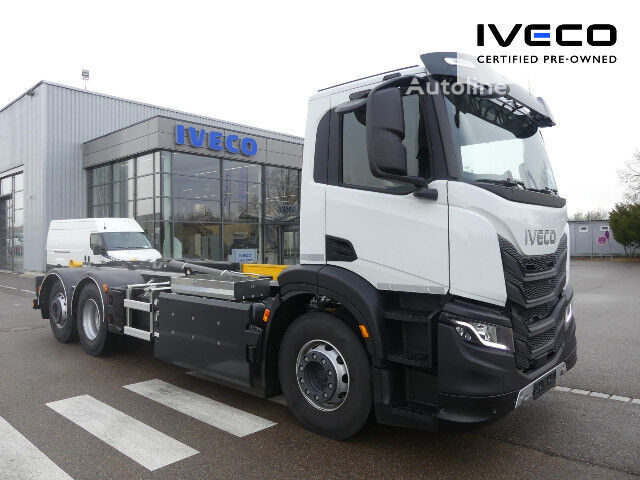 IVECO AD260S40Y kamion rol kiper