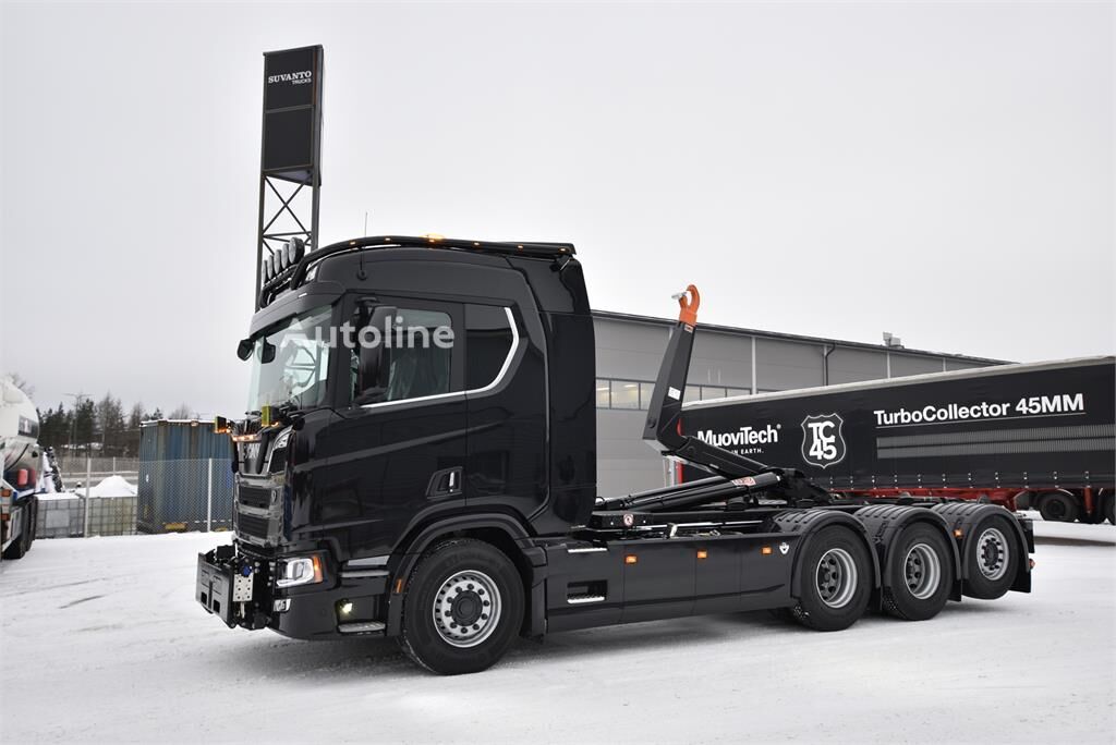 Scania R590 8x4 kamion rol kiper