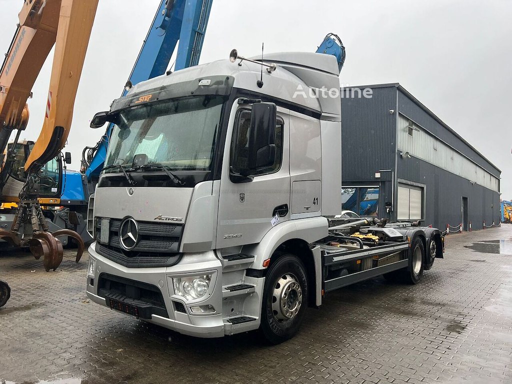 Mercedes-Benz Actros 2543 kamion rol kiper