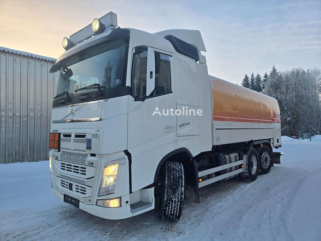 Volvo FH500 6X2 ADR autocisterna za gorivo