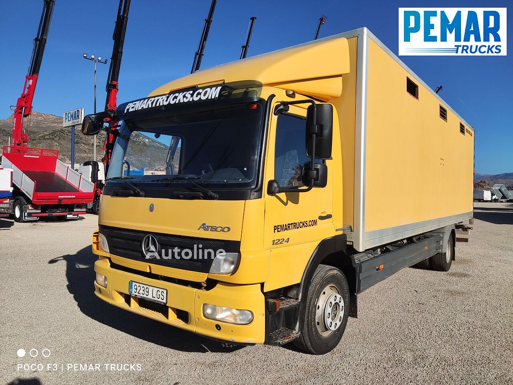 Mercedes-Benz ATEGO 1224 kamion za prevoz stoke
