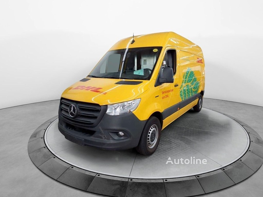 Mercedes-Benz eSprinter 312 DHL Regal KEP-Ausbau minibus furgon