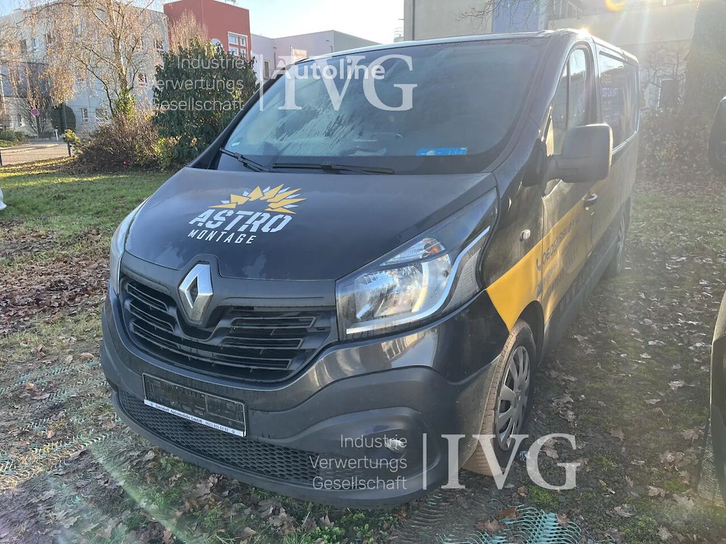 Prodaje se Renault Trafic minibus furgon na aukciji