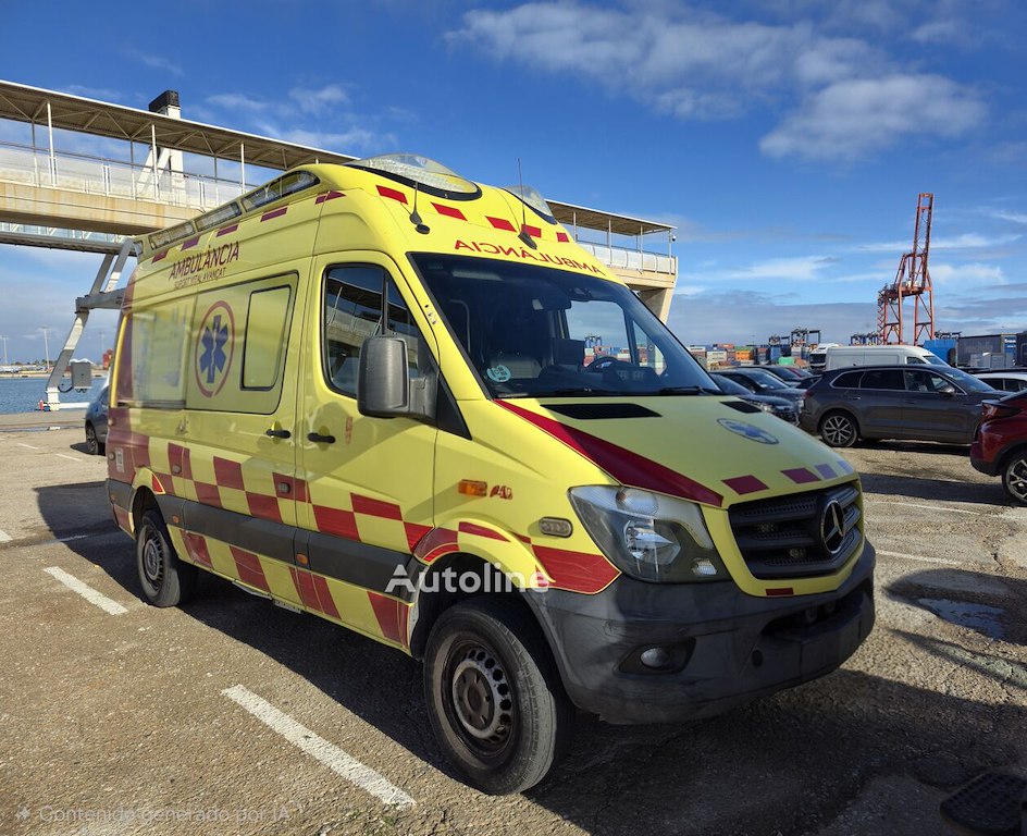 Mercedes-Benz Sprinter 319CDI 4x4.SVA vozilo hitne pomoći