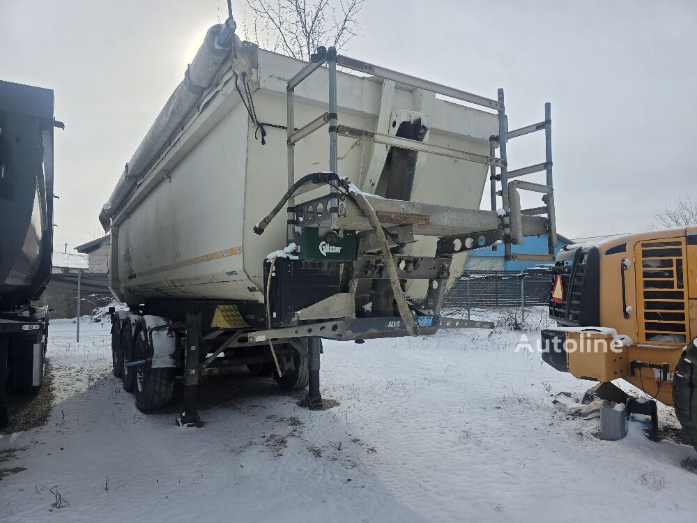 Schmitz Cargobull SKI 24 poluprikolica kipera