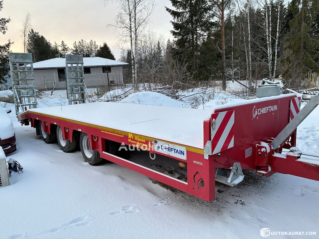 Prodaje se Chieftain make Chieftain flatbed trailer, 2022, Akaa 0.1 l, Other, 500 km prikolicu za građevinske strojeve na aukciji