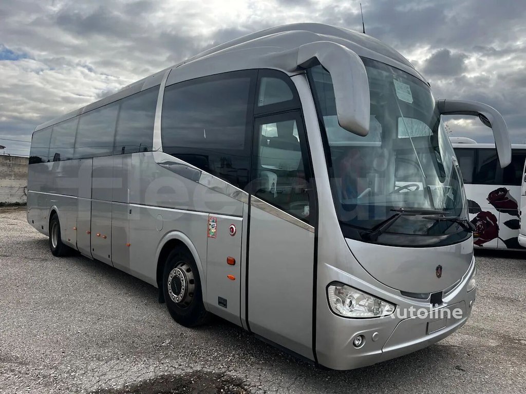 Prodaje se Irizar i6 turistički autobus na aukciji