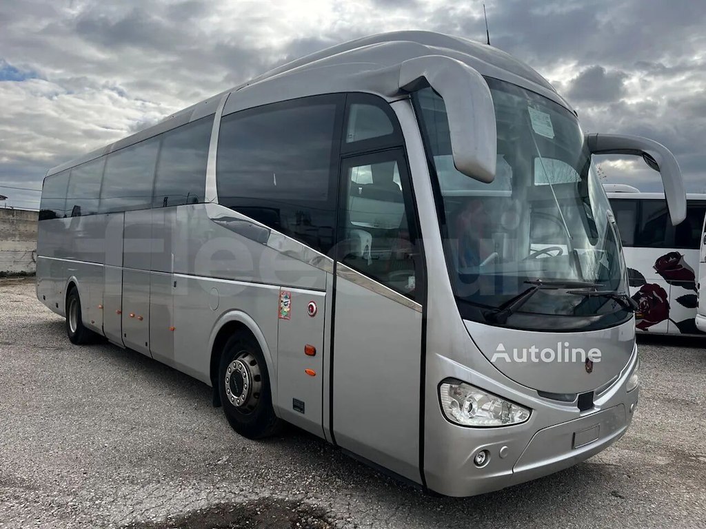 Prodaje se Irizar i6 turistički autobus na aukciji