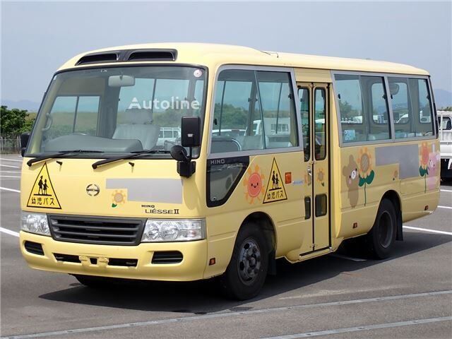 Hino LIESSE školski autobus