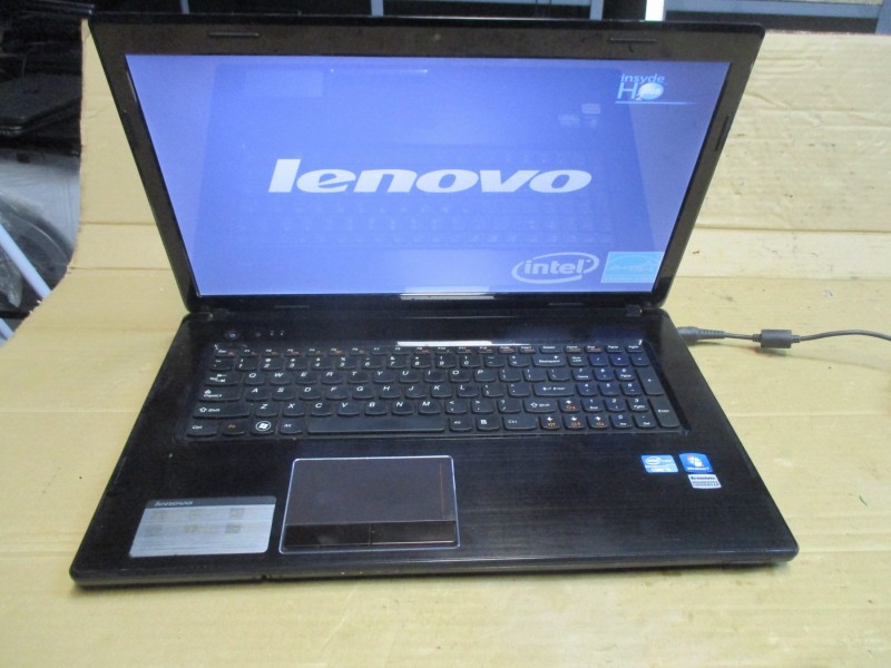 6.LENOVO G770 laptop 17.3inca sa i5-citaj opis