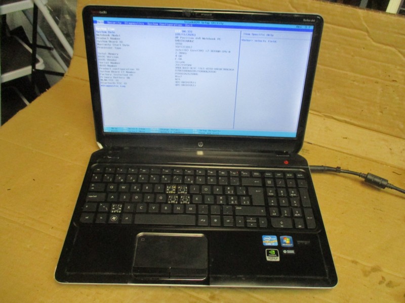 35.HP Pavilion dv6 laptop sa i7 -citaj opis