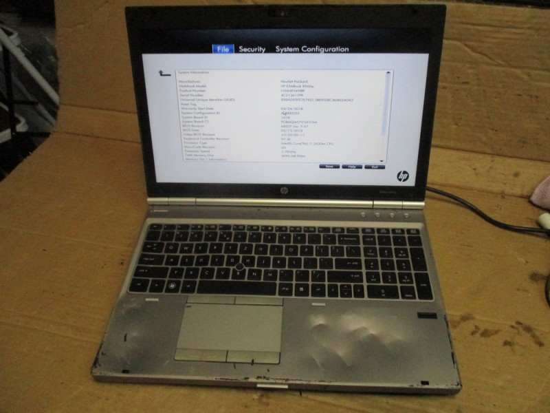 34.HP EliteBook 8560p laptop sa i7 -citaj opis