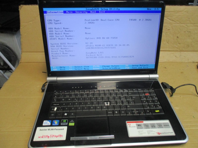 10.PACKARD BELL EasyNote LJ65 laptop 17.3 inca-citaj op