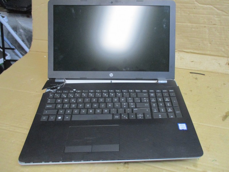 20.HP 15-bs156nz laptop za delove