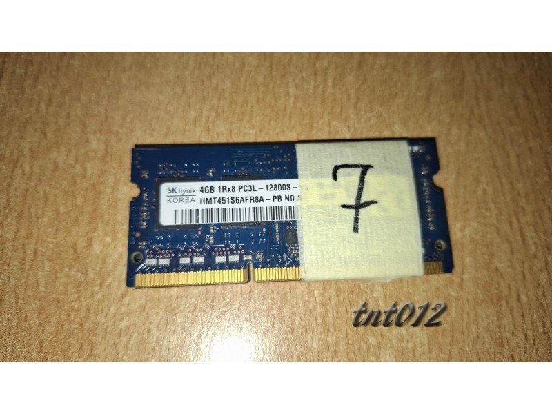 == 2 x 4Gb DDR3L RAM memorija za laptop ==