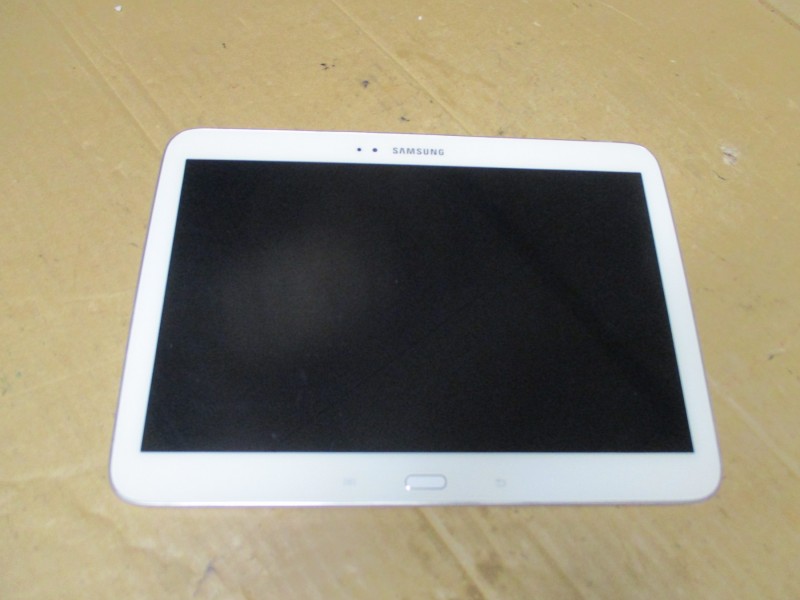 34.SAMSUNG GT-F5210 GalaxyTAb veliki tablet-citaj opis