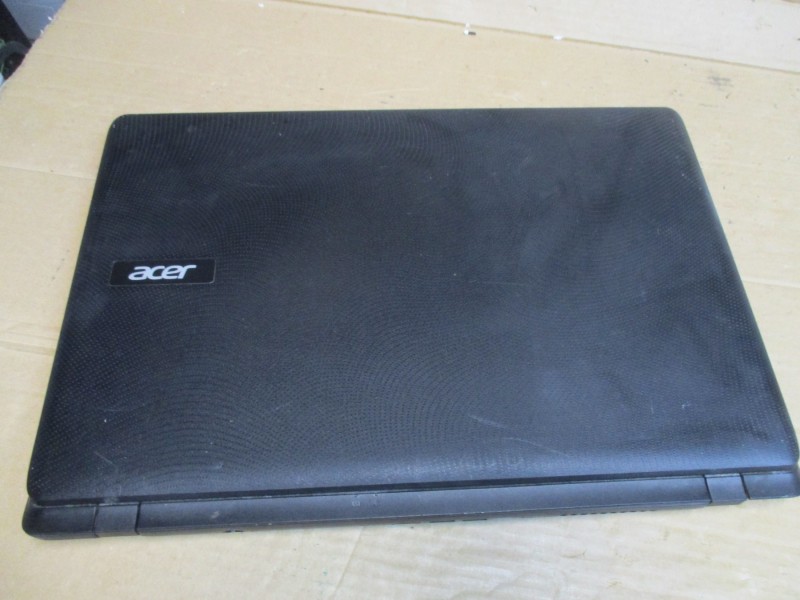 8.ACER ES1-732 laptop 17.3 inca za delove-citaj opis