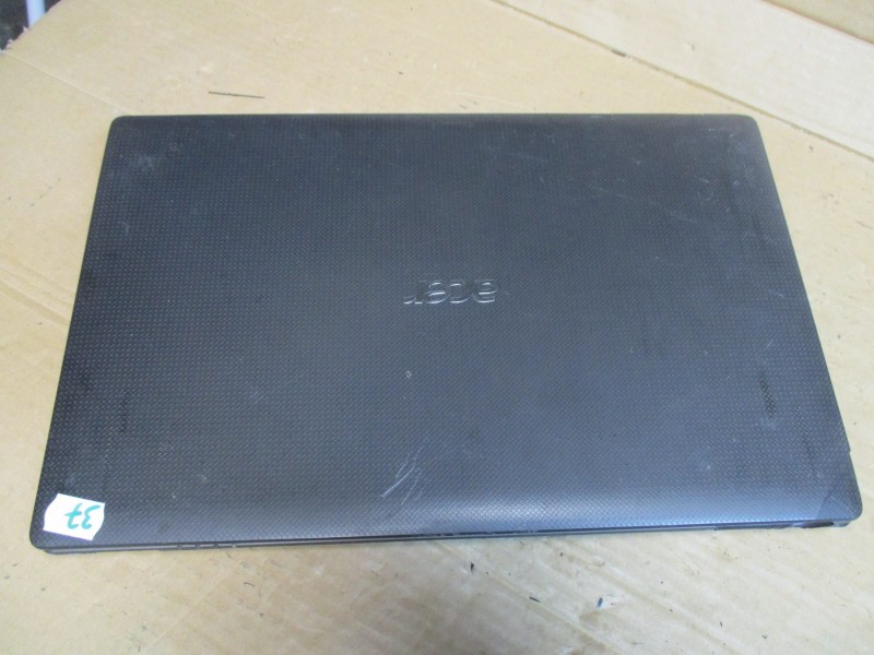 37.ACER ASPIRE 5750z laptop za delove