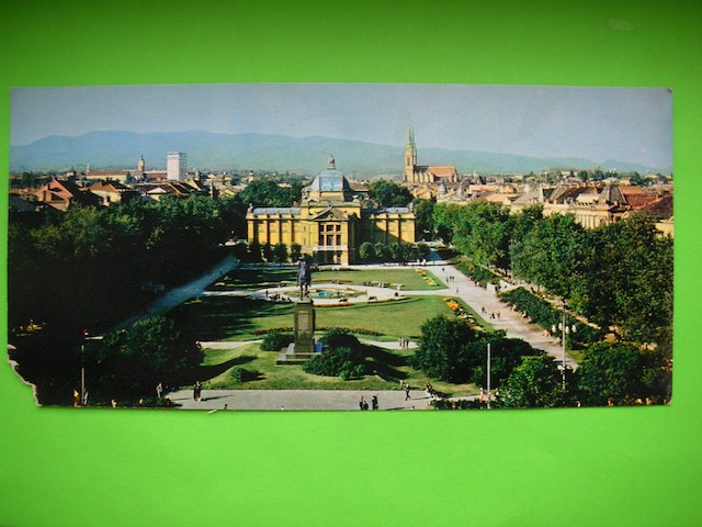 Zagreb 21.9 x 10.4 cm