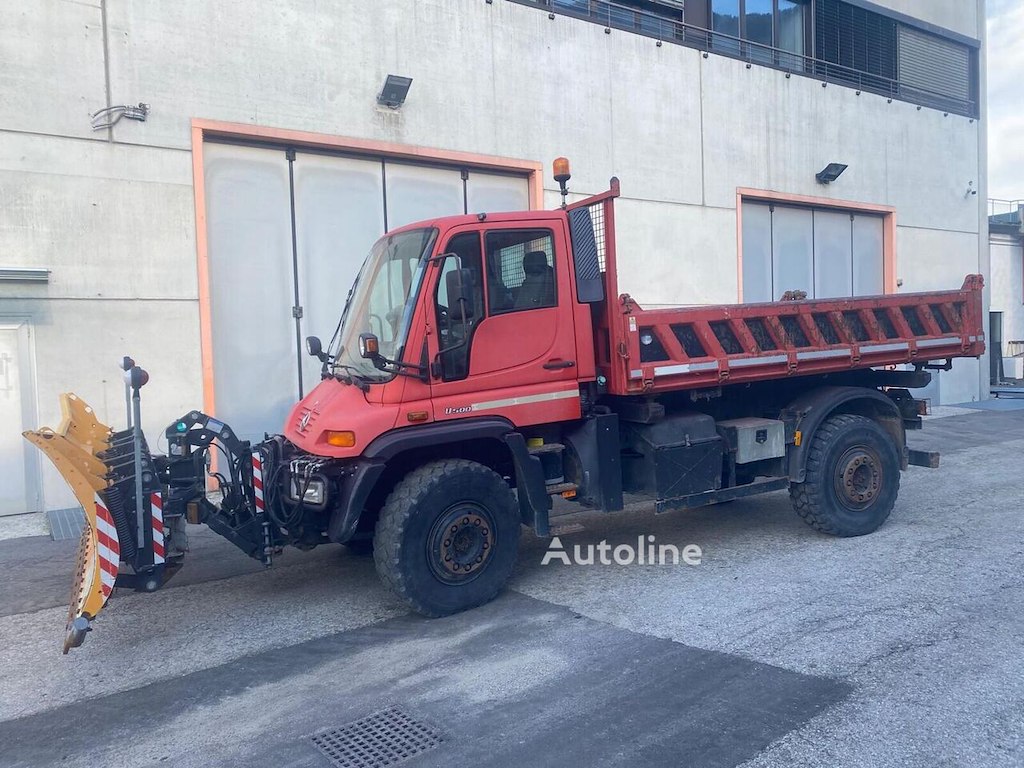 Mercedes-Benz UNIMOG U500 univerzalna komunalna mašina