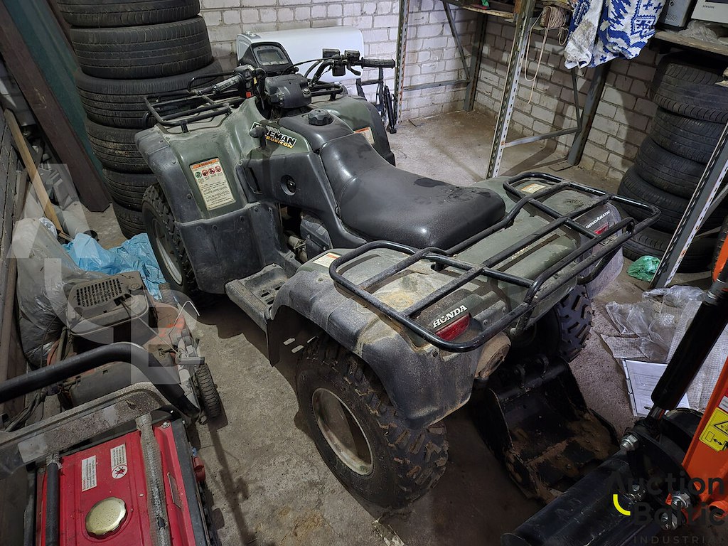 Prodaje se Honda Foreman Rubicon četverocikl na aukciji